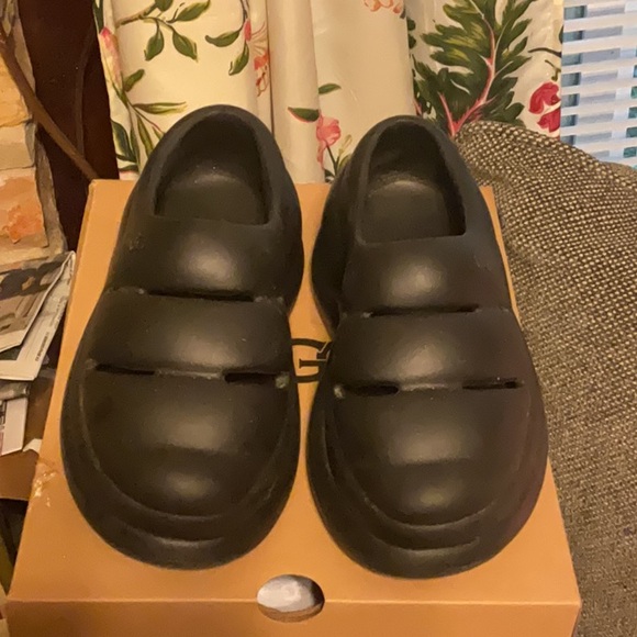UGG | Shoes | Ugg Yeah Clogs | Poshmark